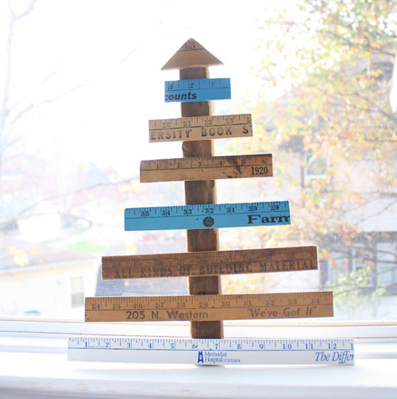 DIY Teacher Gift Idea: Yardstick USA Wall Art