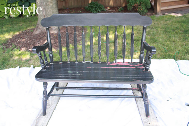 How to Paint Outdoor Furniture Fast | DIY + Crafts